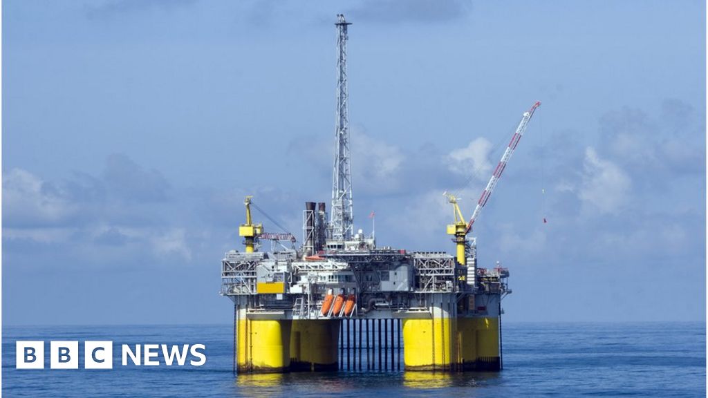 Call to turn oil rigs into nature reserves - BBC News