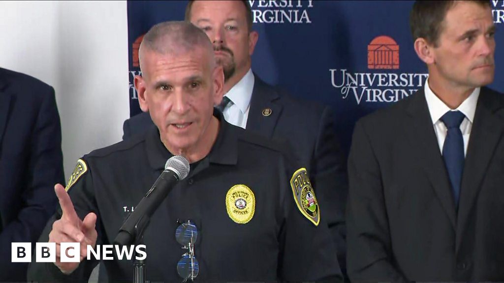 The moment chief of police learns suspect in custody - BBC News