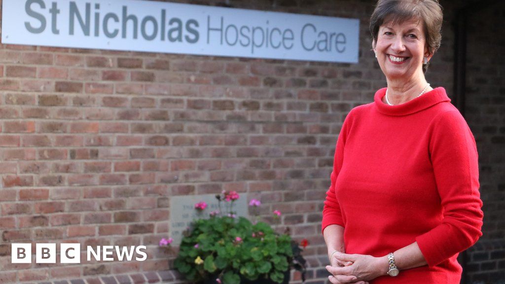 New Year Honours 2019: Dr Barbara Gale appointed MBE - BBC News