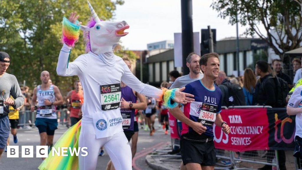 London Marathon: Guinness World Record for runner dressed as unicorn ...