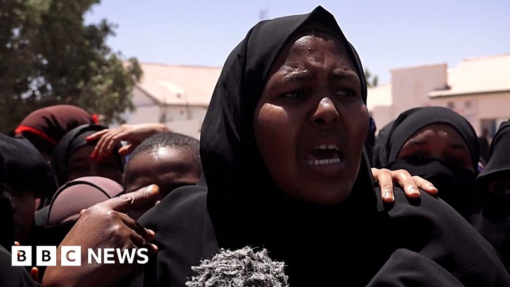 Women lead rape protests in Somalia's Puntland region