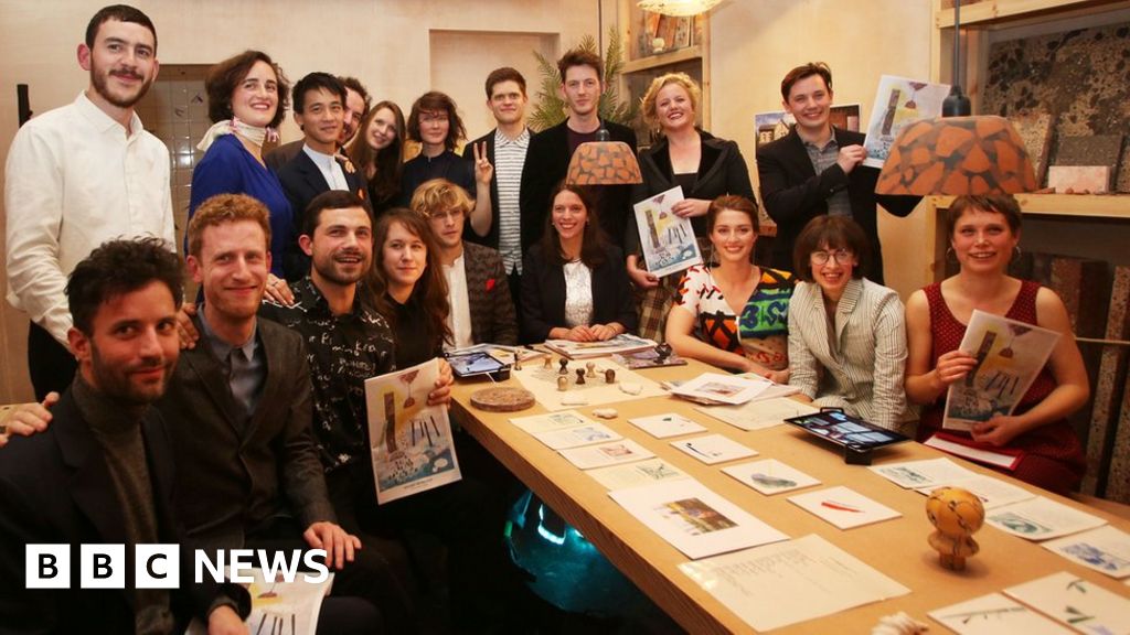 Turner Prize: Assemble win for Liverpool housing scheme - BBC News