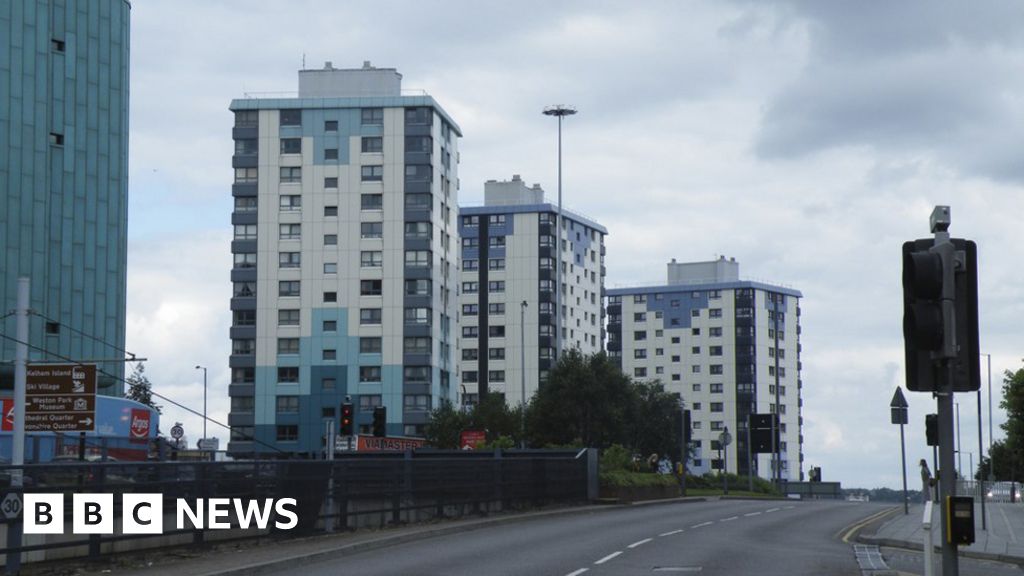 Sheffield tower blocks to get fire sprinkler systems - BBC News
