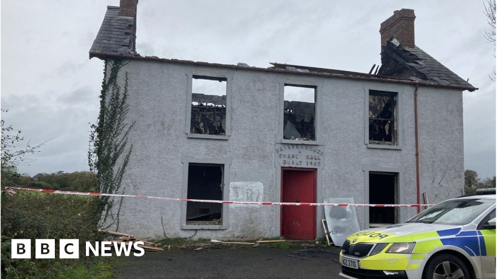 Magherafelt: Orange hall arson was hate crime