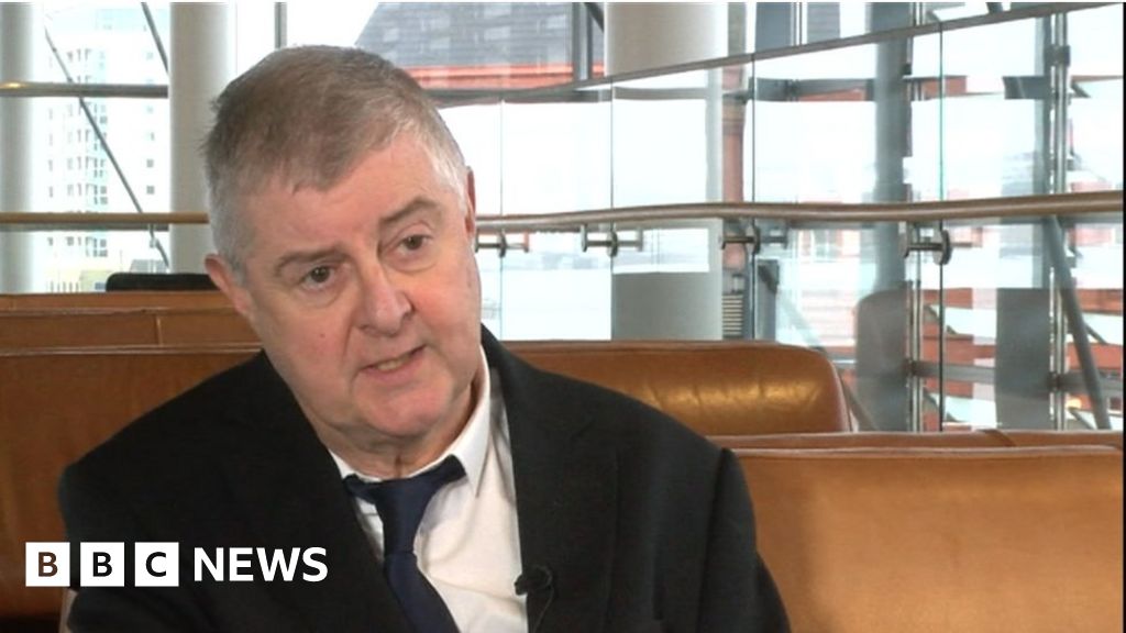 Average Welsh council tax bill £171 below England's - BBC News