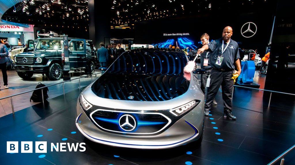 Four things we learnt from this year's Detroit car show - BBC News