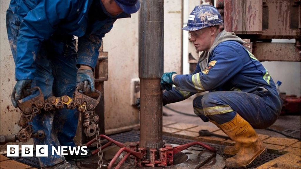 SNP conference 2015: Members reject fracking ban call - BBC News