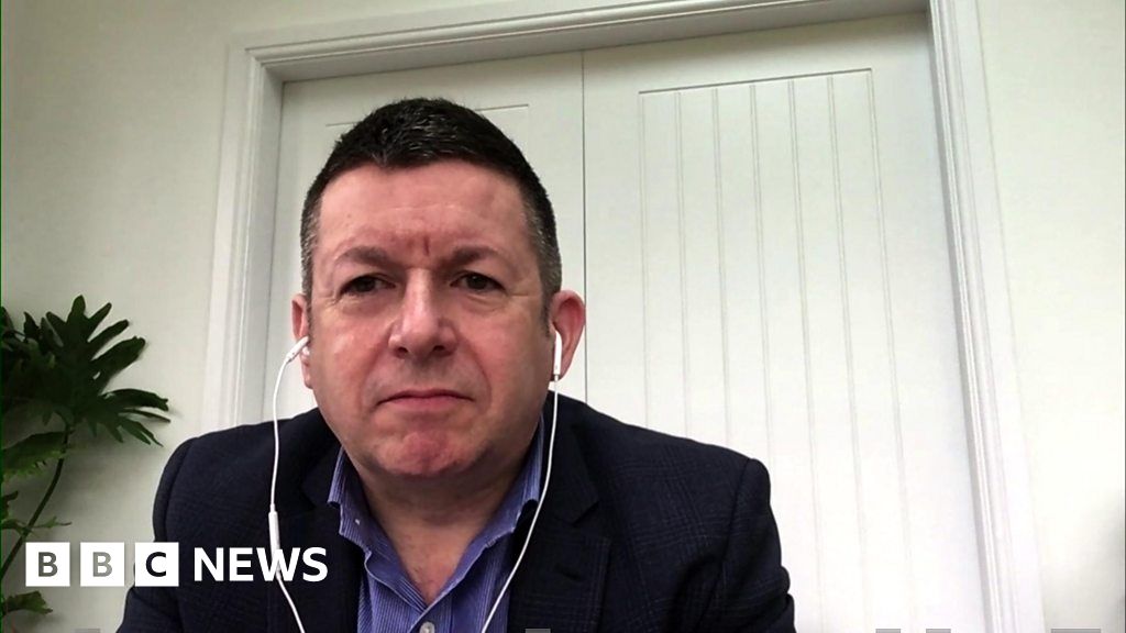 Howard Beckett: Union should modernise and decentralise - BBC News