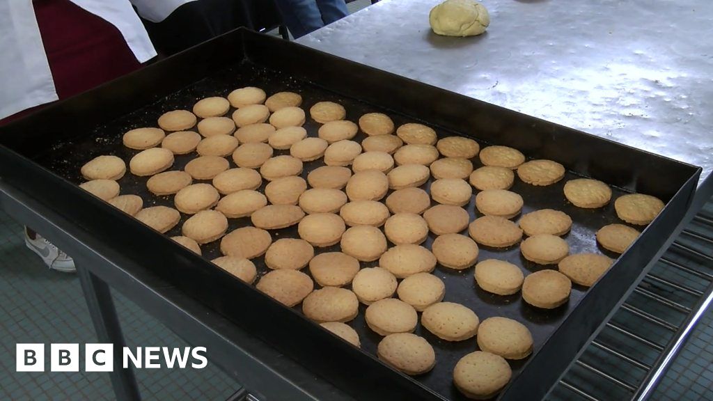 How to make high-protein fish biscuits - BBC News