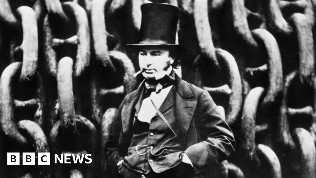 'Rare' Isambard Kingdom Brunel letters found in Bristol - BBC News