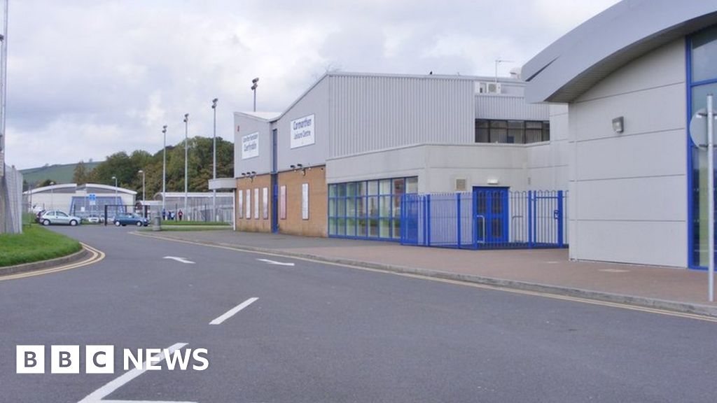 Coronavirus: Parc y Scarlets and leisure centre offered to NHS