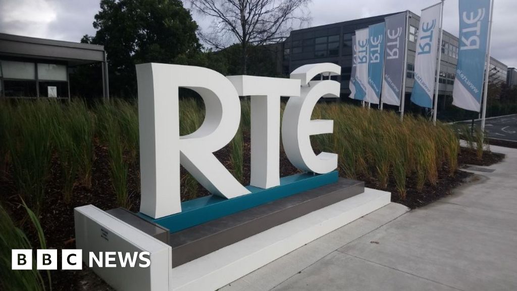 RTÉ plans to cut 200 jobs and reduce pay