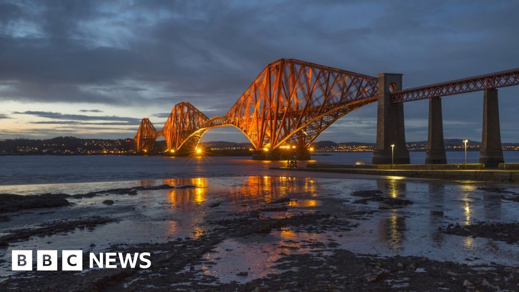 Forth Bridge voted Scotland's greatest man-made wonder - BBC News