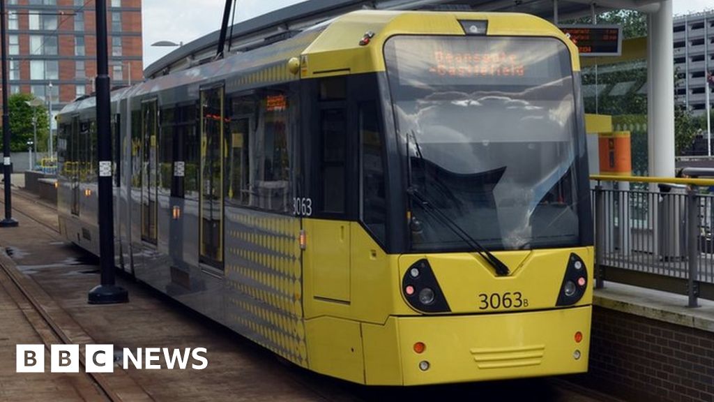£350m Metrolink line to Trafford Centre a step closer as roadworks end ...