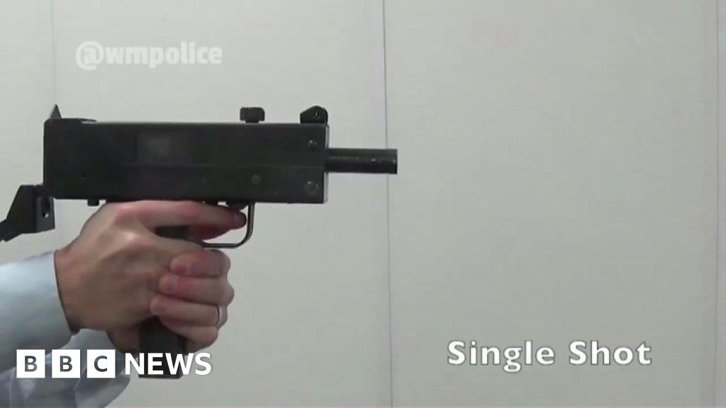 Gun seized from Birmingham arms dealers is fired - BBC News