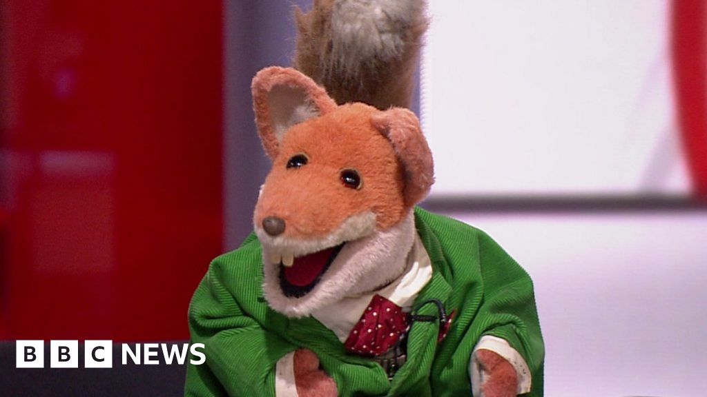 Basil Brush turns 50 - Boom Boom - BBC News