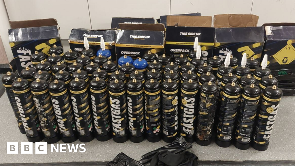 Essex Police makes arrests and seizes nitrous oxide cannisters - BBC News