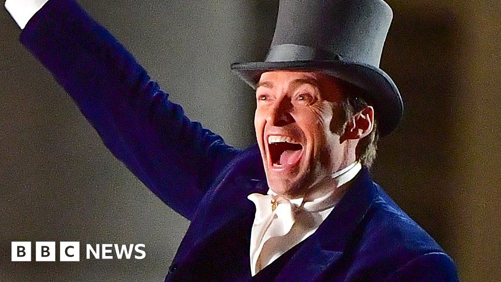 The Greatest Showman soundtrack beats Adele's UK album chart record ...