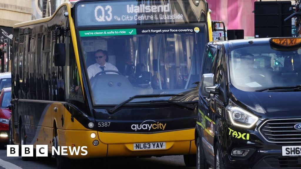 Go North East bus strike: How long will disruption last? - BBC News