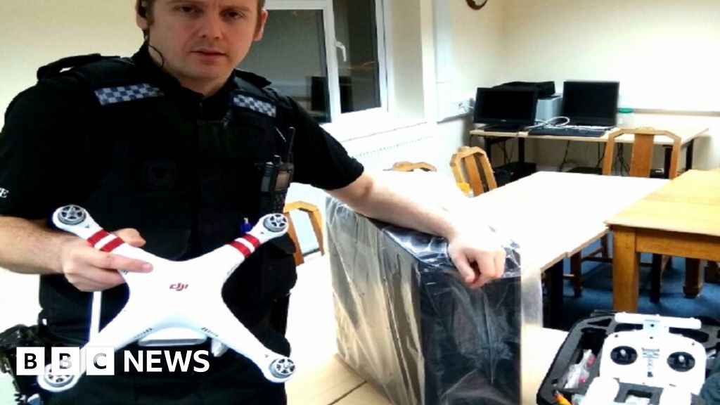 Stratford-upon-Avon man accused of flying drone recklessly - BBC News