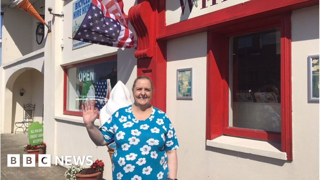 Doonbeg: Welcome to 'Trump town' - BBC News