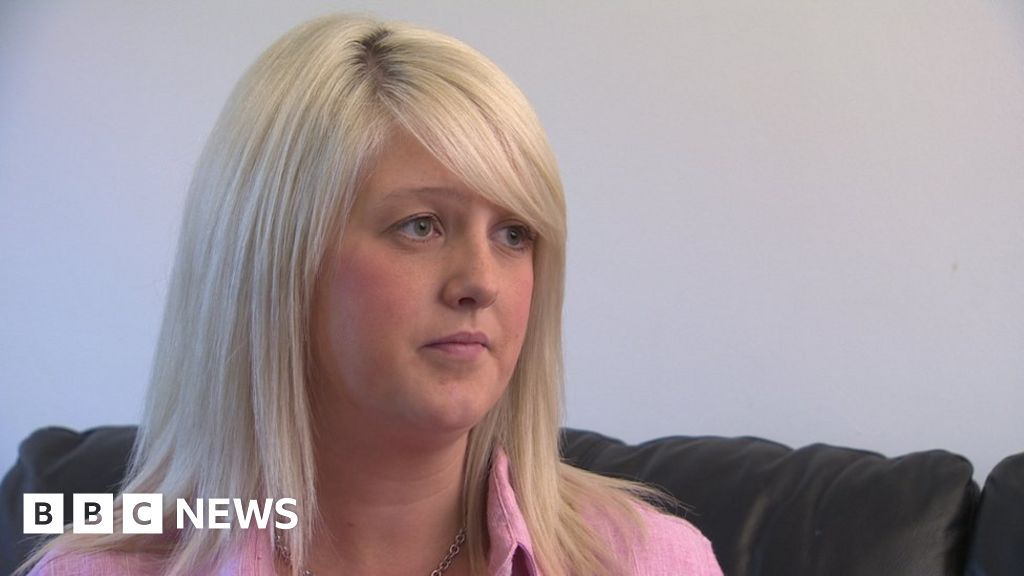 Sarah Ewart 'devastated' by Court of Appeal's abortion ruling - BBC News