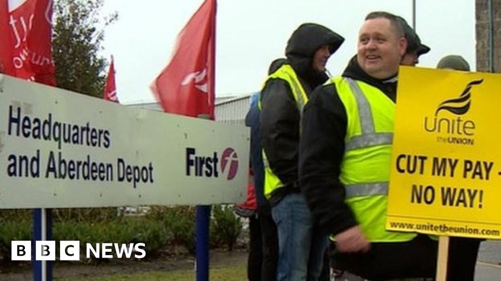Fresh First Aberdeen bus driver strike talks break down - BBC News