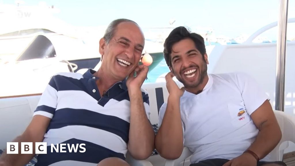 Hisham Selim, famed Egyptian actor, praised over transgender son - BBC News