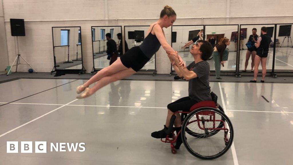 Disability: Ballet dancer Joe Powell-Main seen as 'wrong type' - BBC News