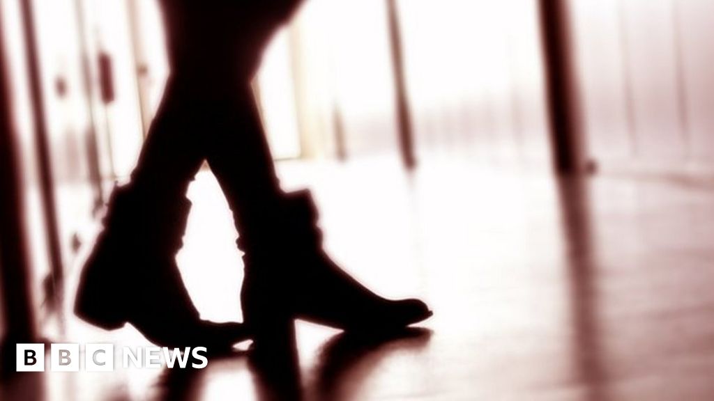 Thirty Pop Up Brothels Appear In Swindon Each Week Bbc News