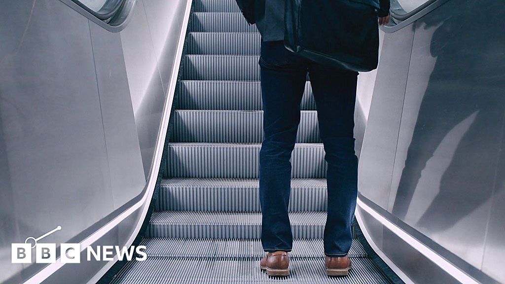 The never-ending VR escalator journey and other news - BBC News