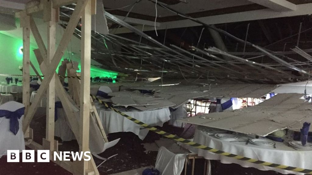 Ceiling collapse at Birmingham primary school prom - BBC News