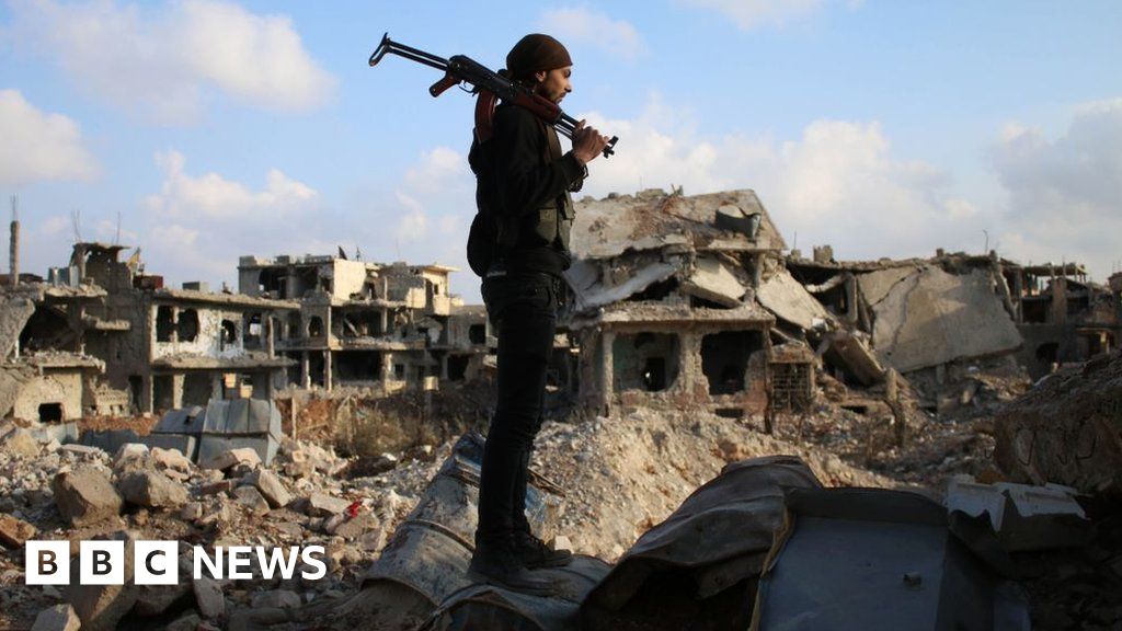 Syria war: Trump 'ends CIA arms programme for rebels'