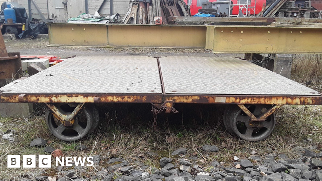 Ramsbottom rail crash: Runaway trolley 'not fitted with brakes' - BBC News