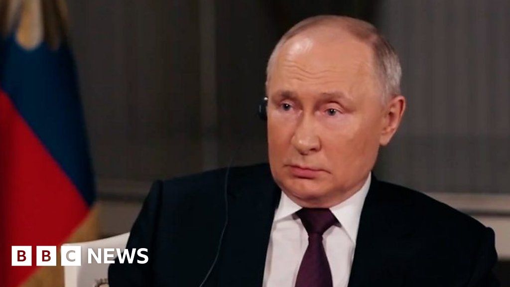 Tucker Carlson asks Putin if he would release detained US reporter