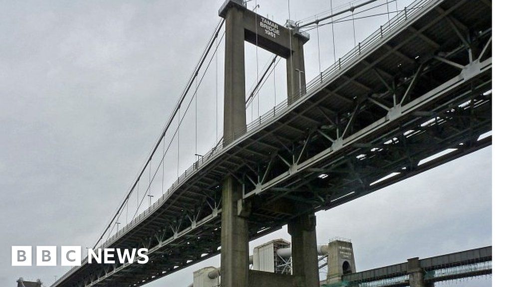 Tamar Bridge crossing costs set to rise as council backs increase - BBC ...