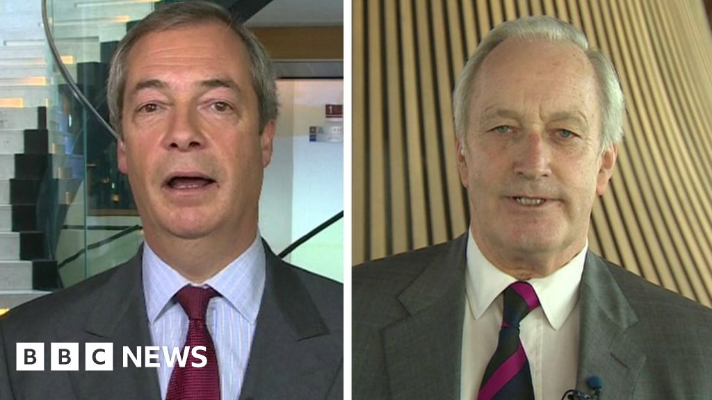 UKIP: Nigel Farage 'rewriting history' over Hamilton - BBC News
