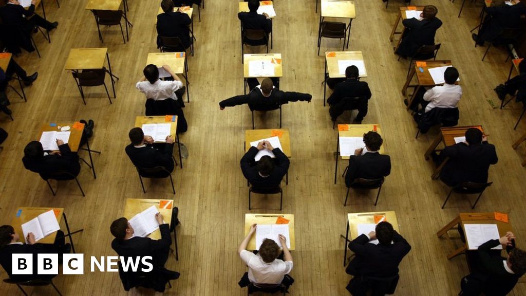 Transfer test: Thousands of NI children receive results - BBC News
