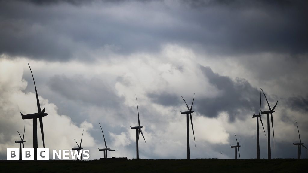 Councillors to visit Creag Riabhach wind farm site - BBC News