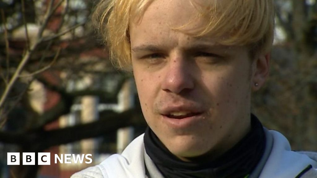 Cardiff Family Thank Amazing Cpr Hero Who Saved Man S Life