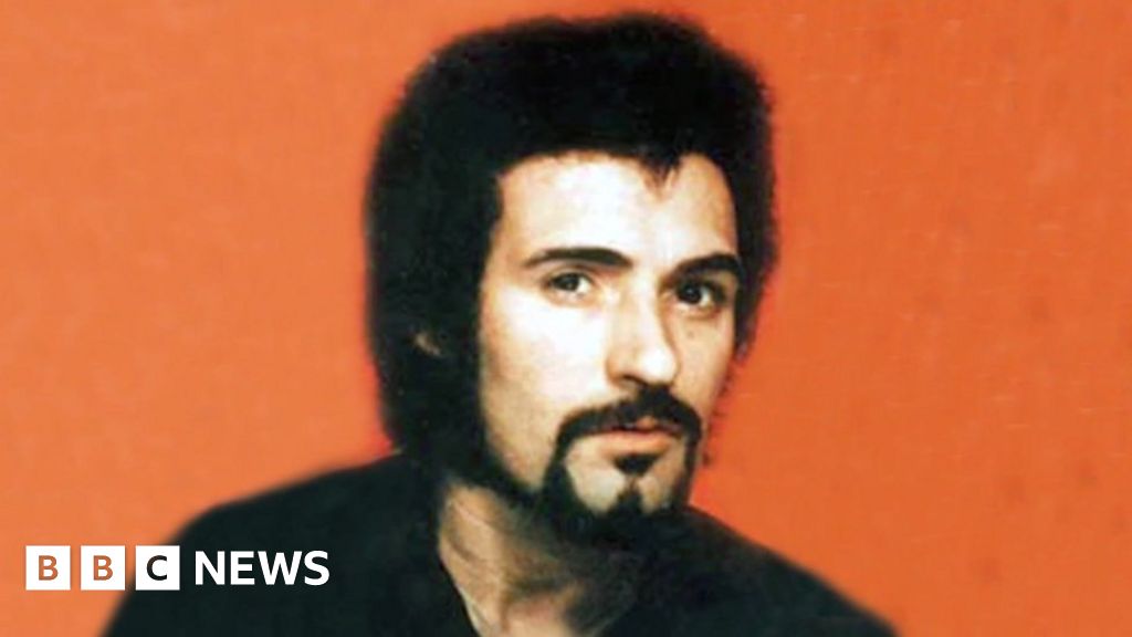 Peter Sutcliffe: Prison report examines death of killer