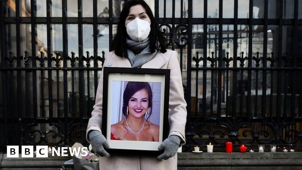 Ashling Murphy Pictures Of Vigils For Murdered Teacher