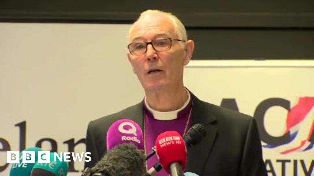 Loyalists 'reject and repudiate' criminality