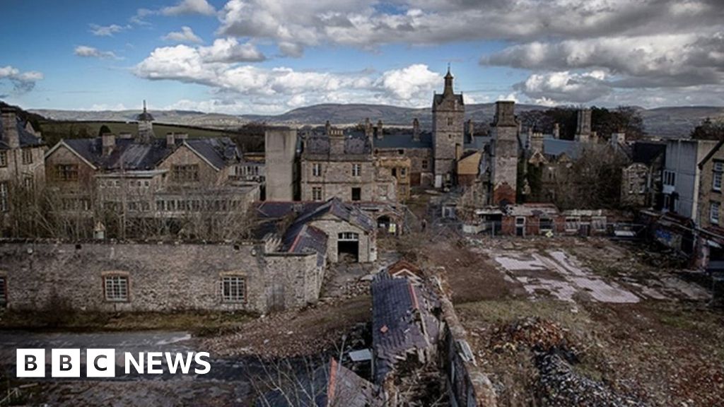 Victorian Denbigh asylum to be turned into 300 homes - BBC News