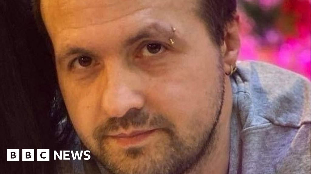 Tottenham stabbing: Teenagers guilty of killing cab driver in ambush