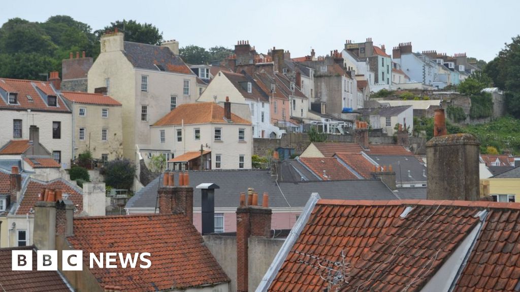 Deputies to look at support for first time buyers