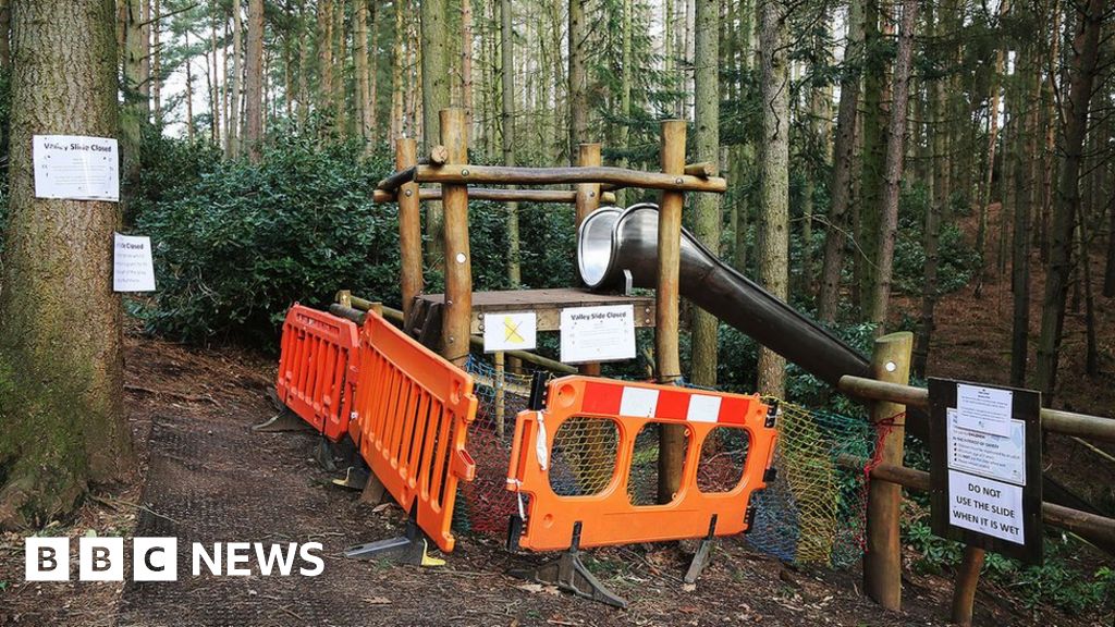 Rushmere Country Park slide reopens after child's injury - BBC News