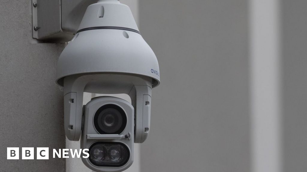 Croydon: Five arrests after Met Police uses live facial recognition ...