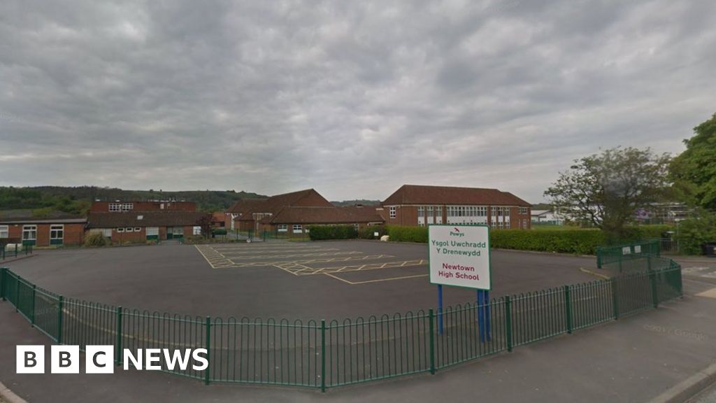 Powys schools get £5m refurbishment fund - BBC News
