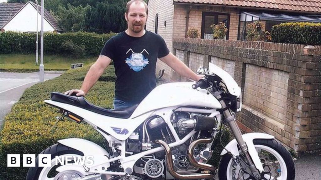 Family tribute to Weymouth motorcycle crash victim - BBC News